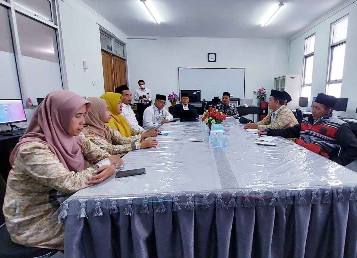 MA UNGGULAN K.H. ABD. WAHAB HASBULLOH